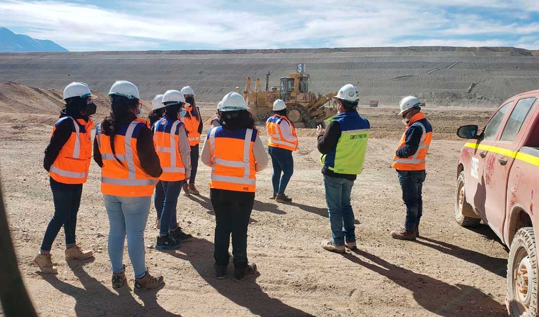 Minera El Abra capacita en 2021 a cerca de 80 personas en soldadura ...