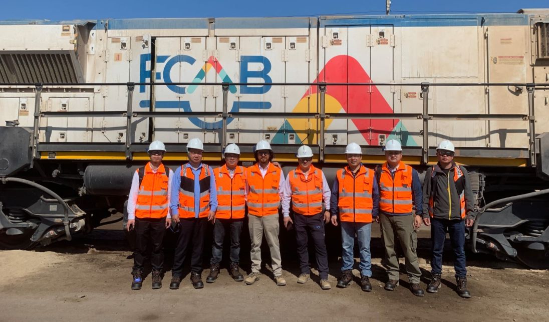 Empresa que fabricará locomotora a hidrógeno realizó visita a FCAB ...