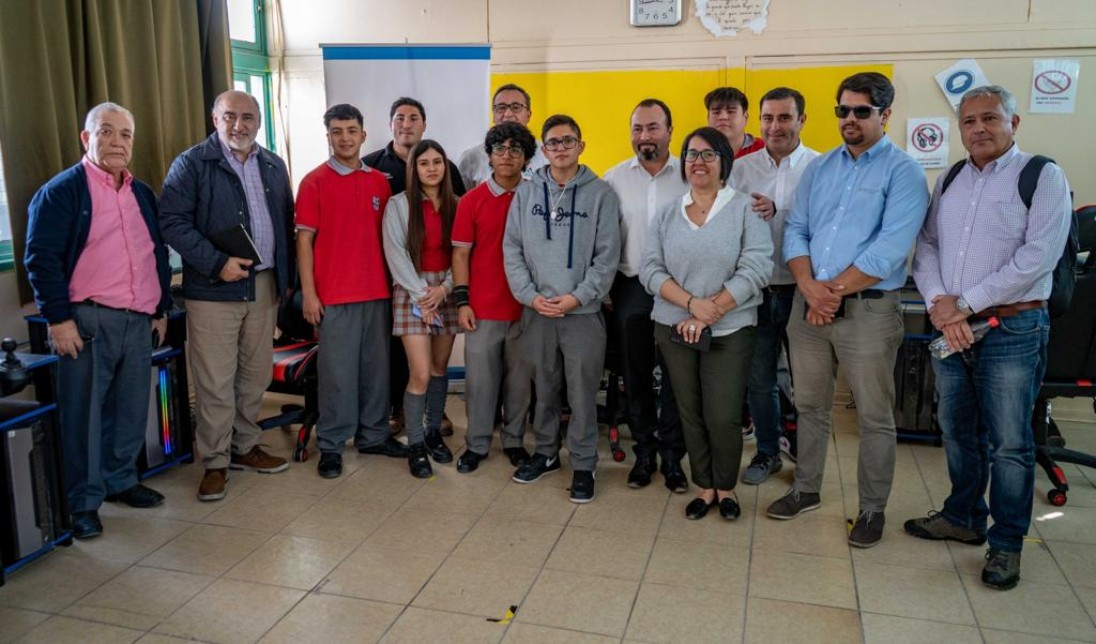 Programa CCM-Eleva potencia habilidades del siglo XXI para la industria ...