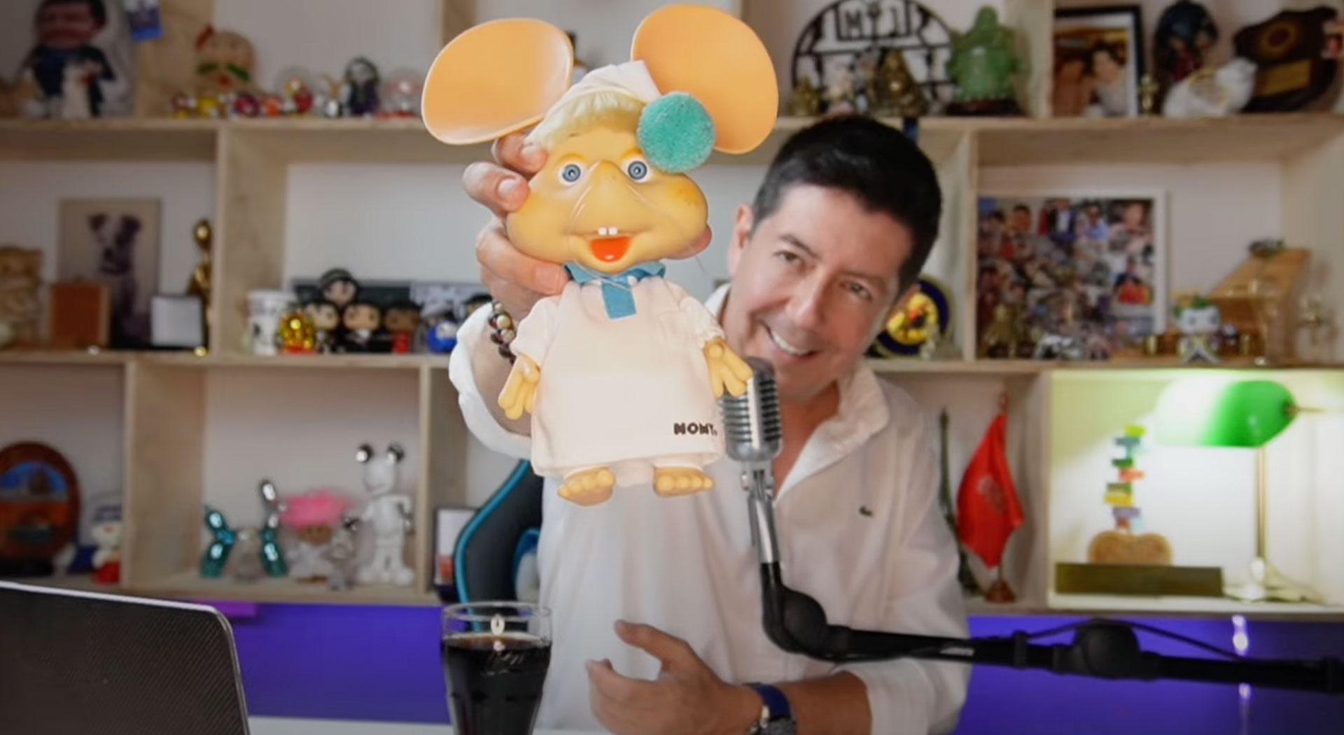 Respondiendo dudas sobre su sexualidad y la historia de Micky ...