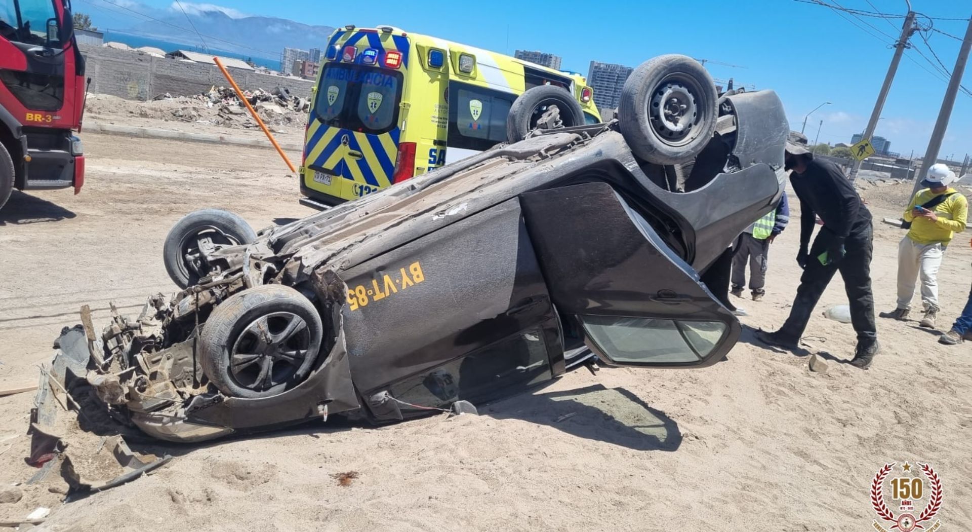 Volcamiento de vehículo deja un lesionado en el sector norte de ...