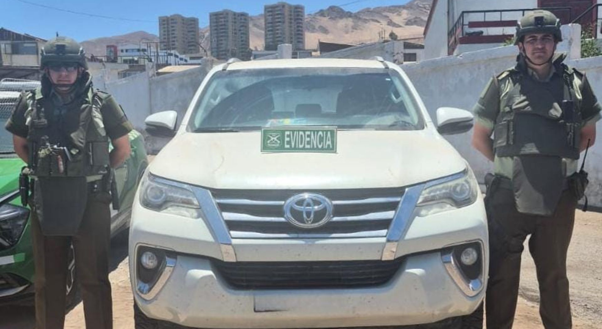 Detienen en Antofagasta a dos sujetos que circulaban en vehículo robado ...